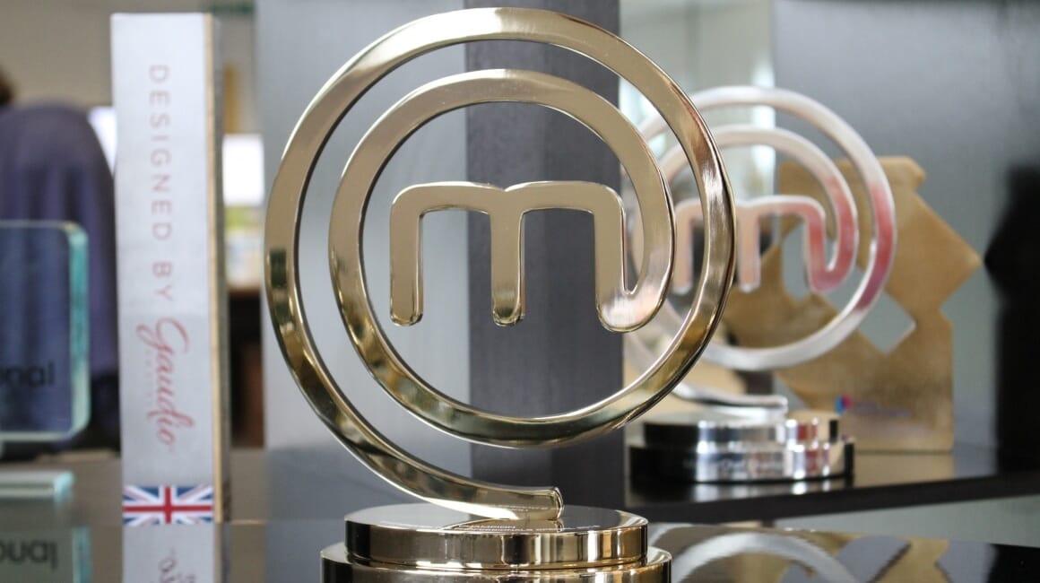 Read Gold MasterChef Trophy For Professionals Rematch | Trophy & Awards ...