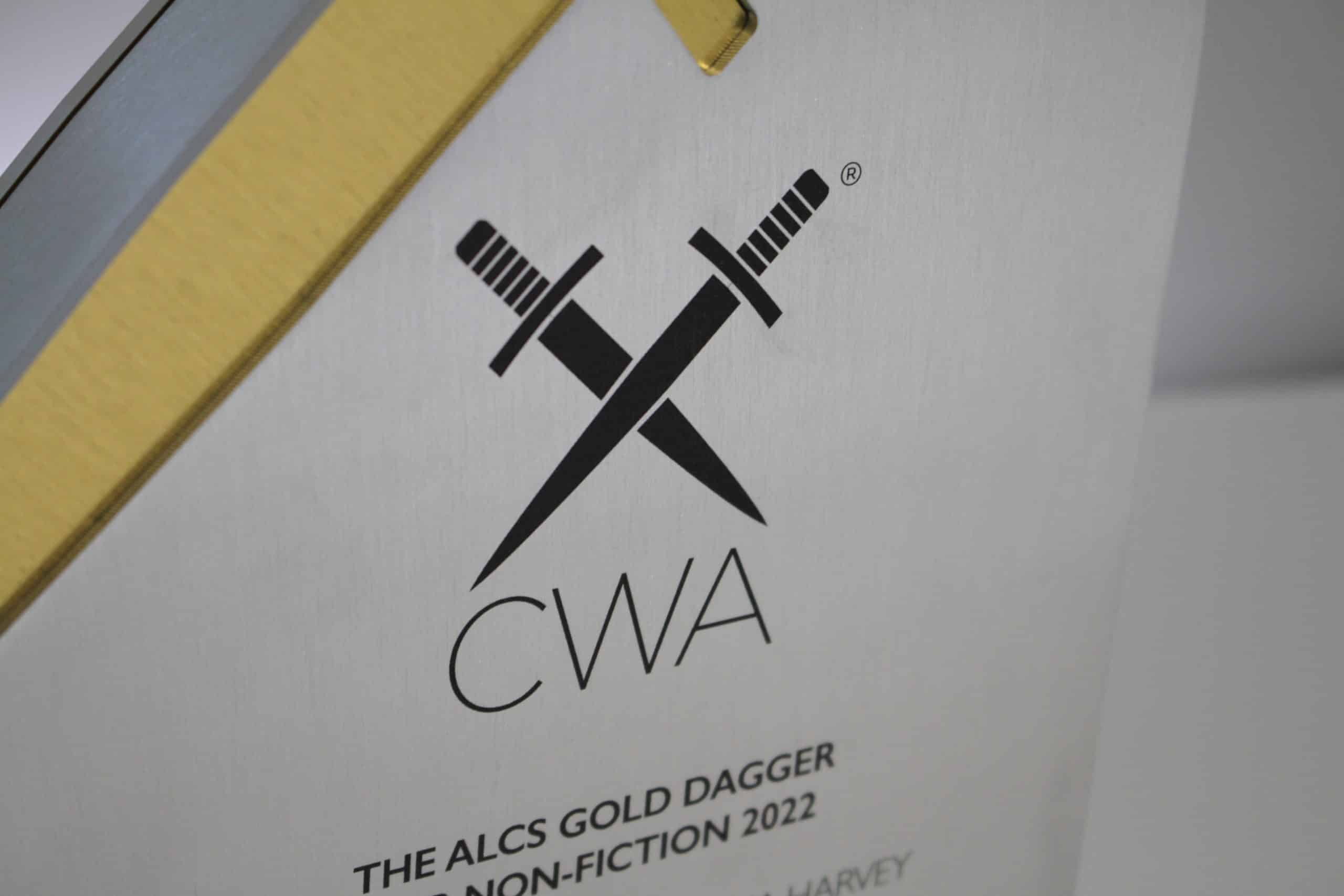 Discover Our Custom CWA Dagger Award Trophy | Gaudio