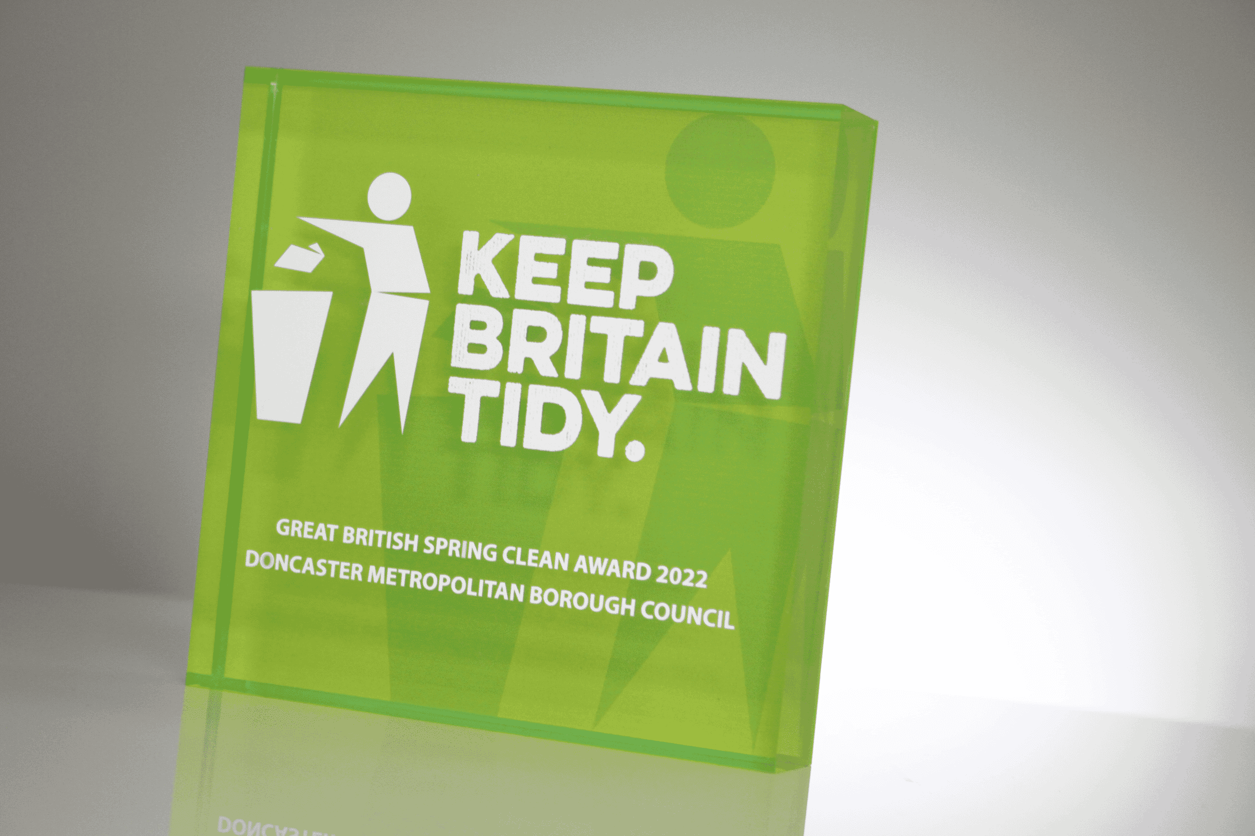 Discover Our Custom Keep Britain Tidy Awards Trophy | Gaudio