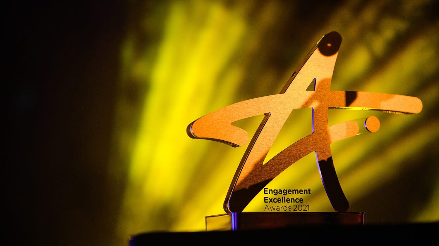 Discover Our Custom Engagement Excellence Awards Trophy | Gaudio