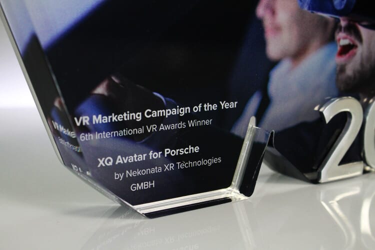 View Our Custom VR Awards Trophy | Gaudio