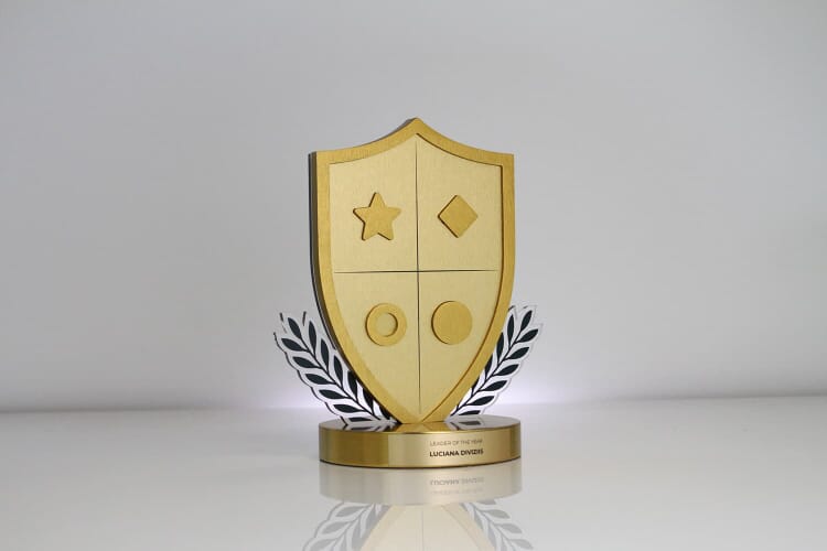 View Our Custom Spotlight Awards 2023 Trophy | Gaudio