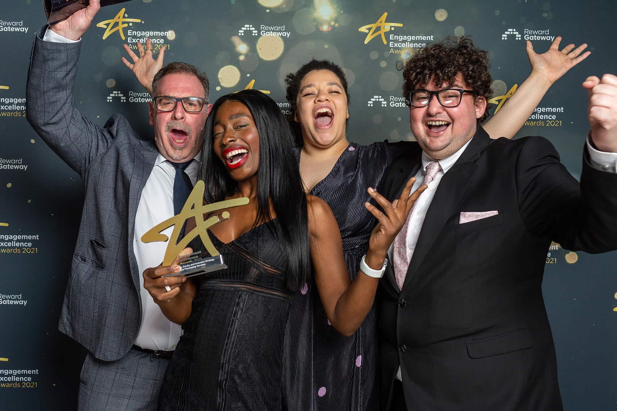 Read The Ultimate Guide To Corporate Trophy Categories: 20 Ideas To ...